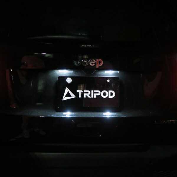 【楽天市場】TP-LLBV ジープ レネゲード（BV） LEDライセンスバルブ：輸入車オーディオ専門店 TRIPOD