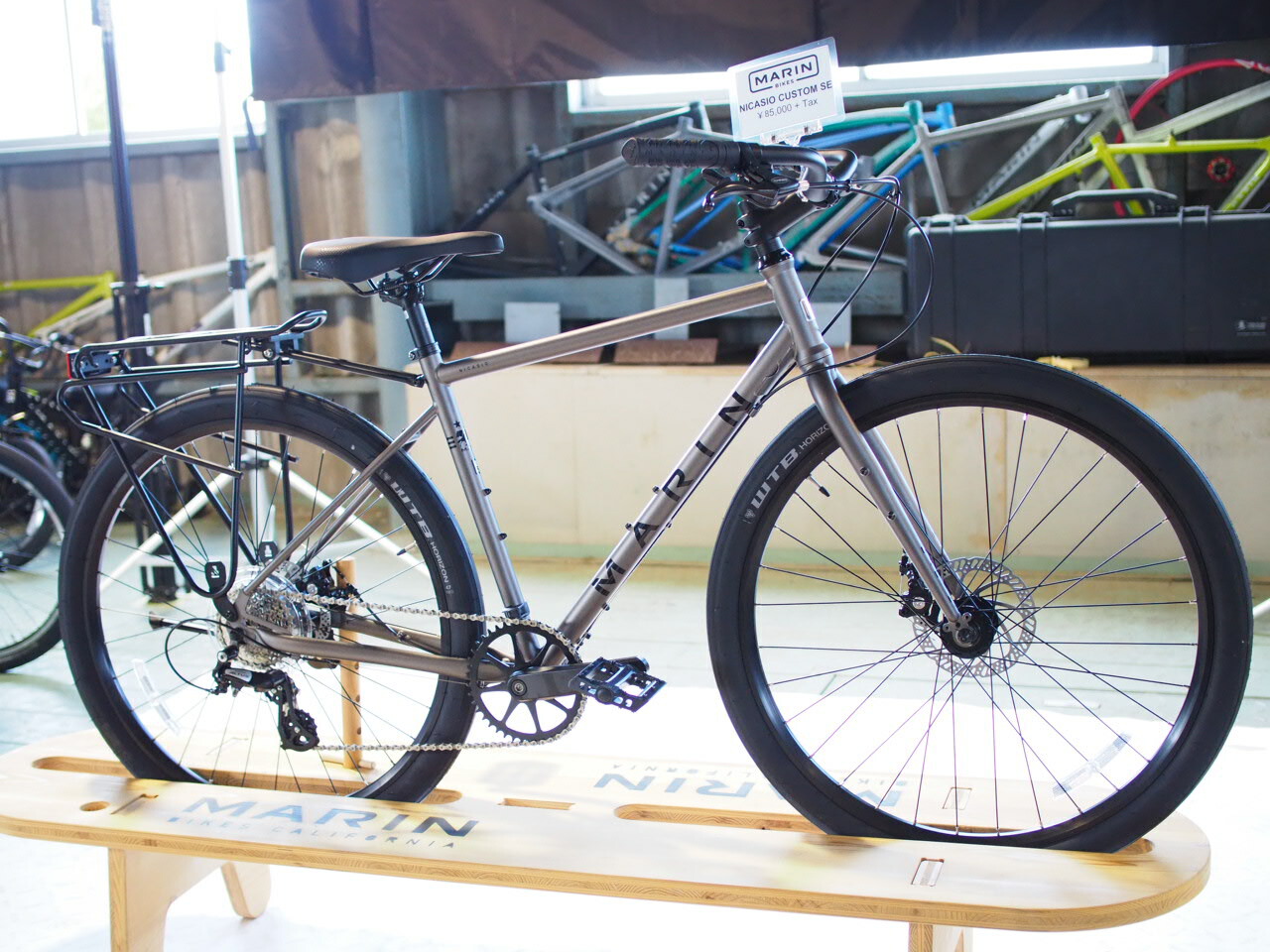 【楽天市場】MARIN(マリン) NICASIO CUSTOM(ニカシオカスタム) SE ALTUS 完成車 2025：81496＠bicycle