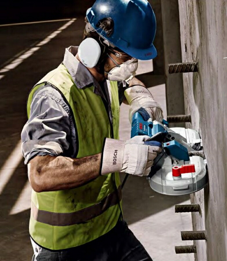 【楽天市場】Bosch Professional ボッシュ バンドソー+バンドソーベースセット GCB120B 850W：現場監督