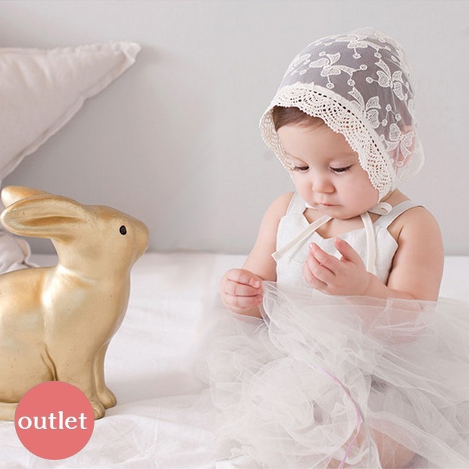 【楽天市場】【アウトレット】 ベビー 帽子 レース ボンネット リボン 刺繍 オフホワイト 可愛い 出産祝い ひも付き khb-068-out ...