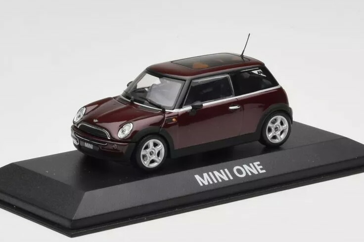 【楽天市場】ミニチャンプス 1/43 ミニ ワン 2001 ダークレッド/ブラックルーフトップ 開閉Minichamps 1:43 Mini ...