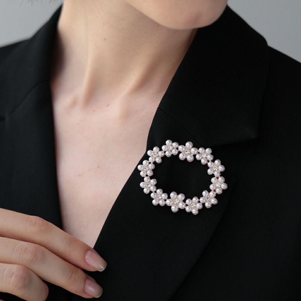 【楽天市場】H025 ブローチ パール キラキラ 花モチーフ ジルコニアが輝く 上品デザイン 卒業式 入学式 結婚式に 七五三 フォーマル ...