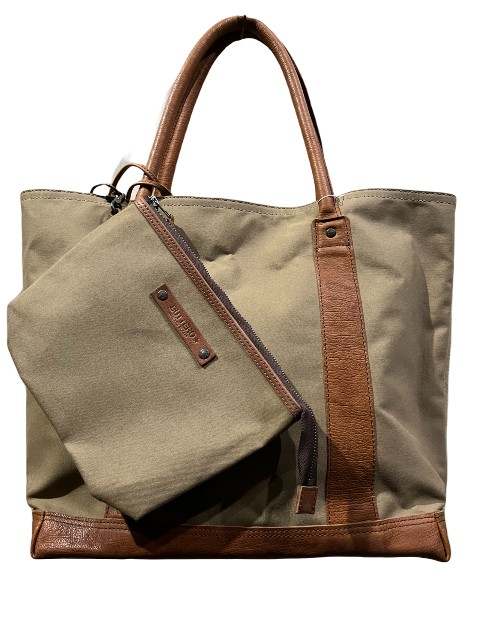 楽天市場】BUTTERO トートバッグ ブッテロ SCANZANO 牛革 肩掛け ワン