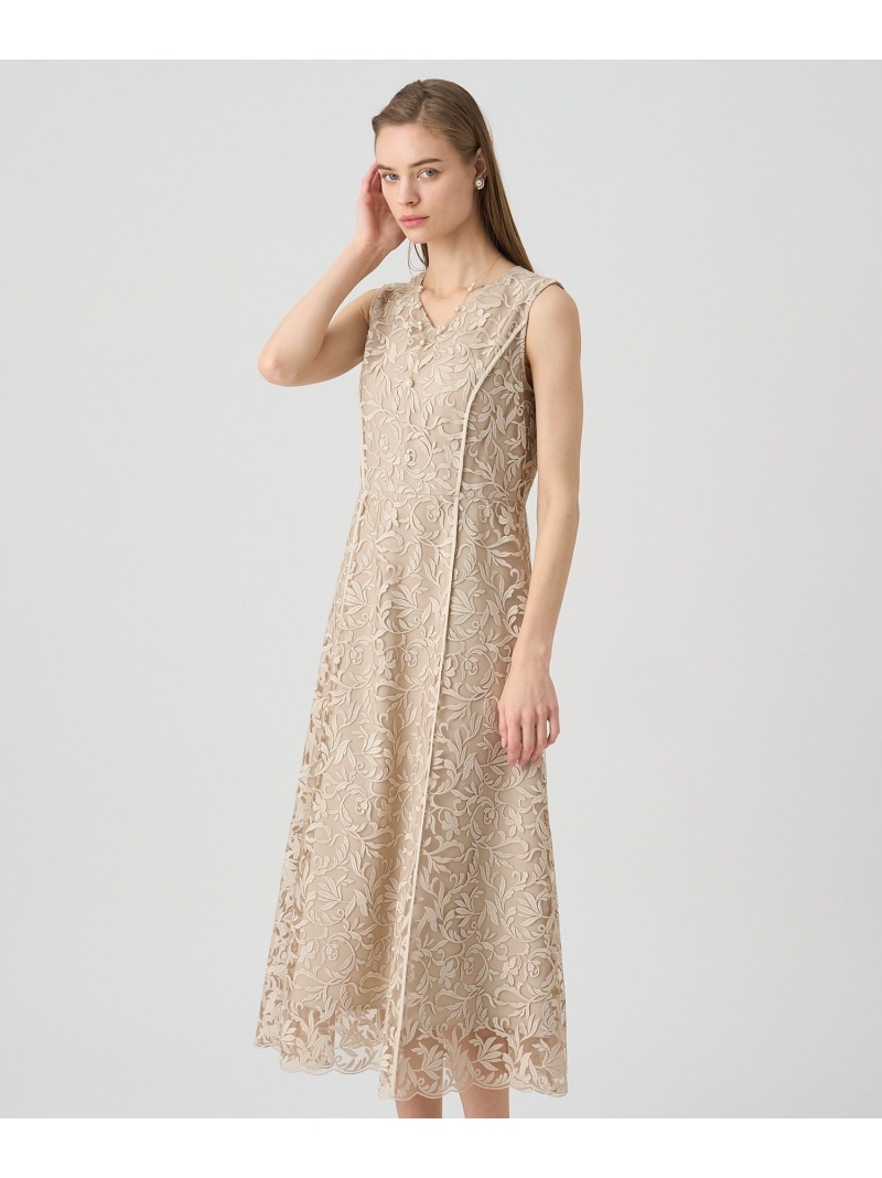 【楽天市場】リーフフラワーチュールVネック ワンピース ANAYI アナイ ワンピース・ドレス ドレス ブルー ベージュ【送料無料】[Rakuten Fashion]：ANAYI