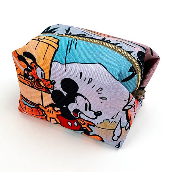 【楽天市場】ディズニー ミッキー Mickey Mouseポスターアートポーチ 小物入れ E-COME 送料込み：ANITTO FRIENDS