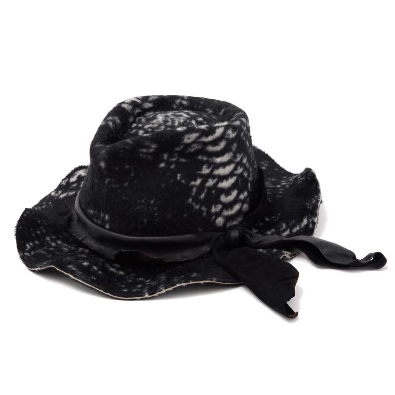 【楽天市場】triangles hat / tgh-047 / Snake Pattern Rabbit Fur Hat / BLACK ...