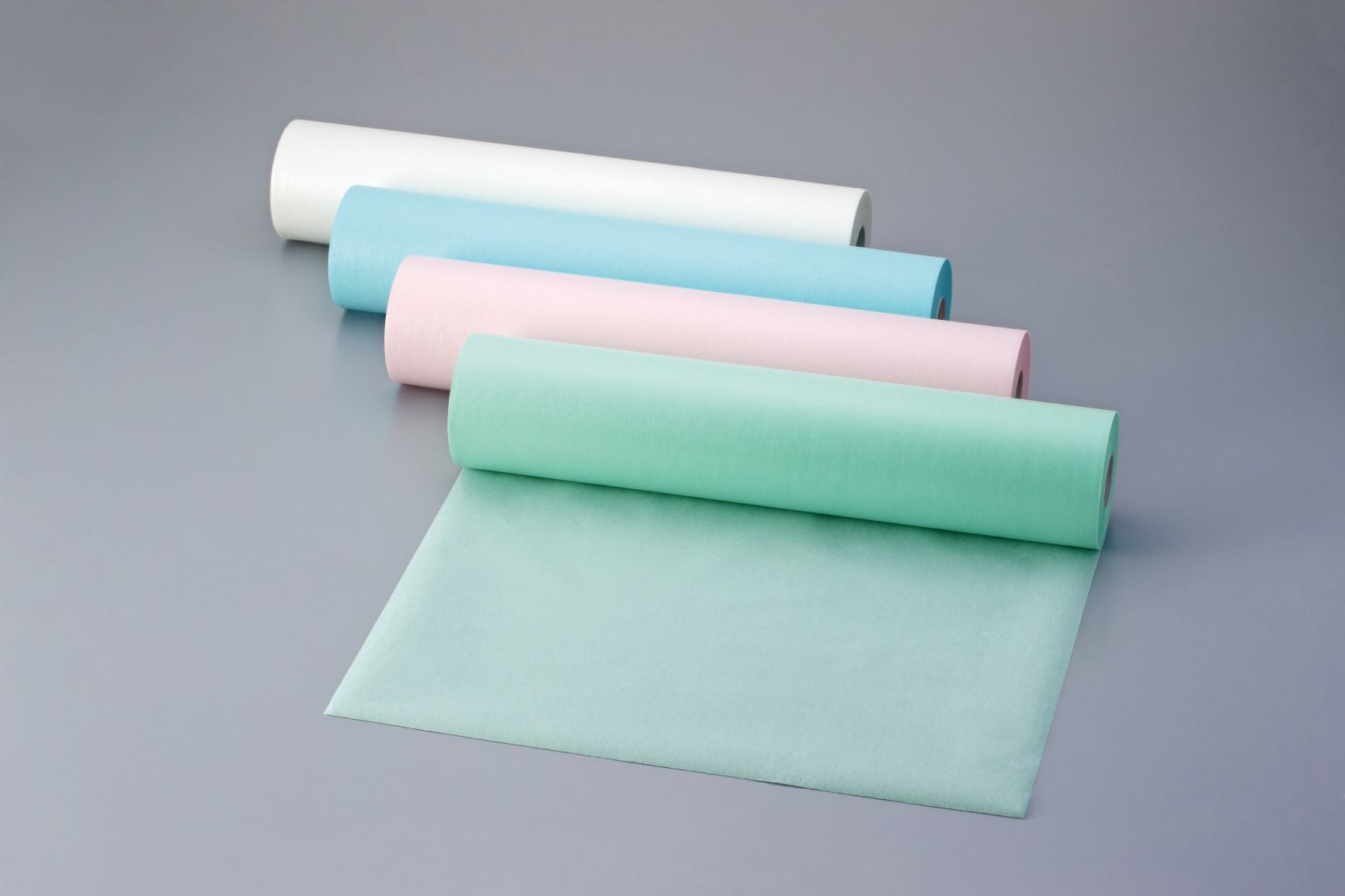 【楽天市場】ASOURCE 検診用ロールシーツ AS-03 1本 （120回分）370mm×300mm ディスポ防水 検診台 ミシン目 医療 ...