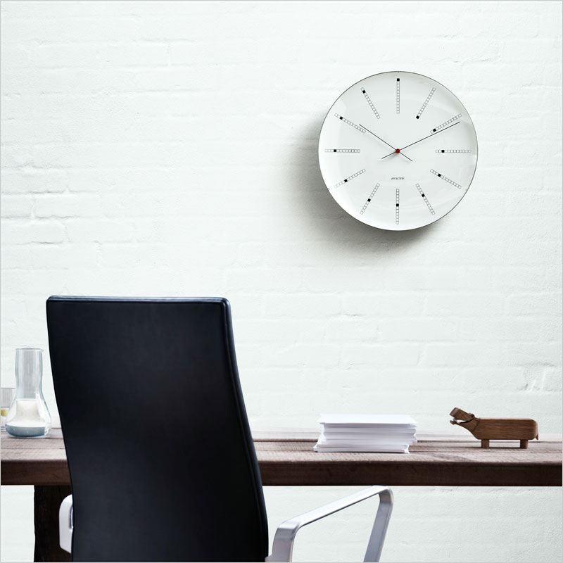 290mm-43640-bankers-arne-jacobsen