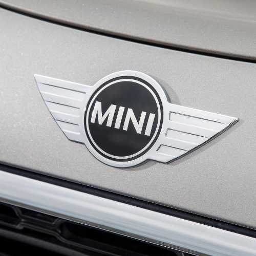 【楽天市場】MINI純正 エンブレム (フロント) (F54) (～2018/02)：APdirect