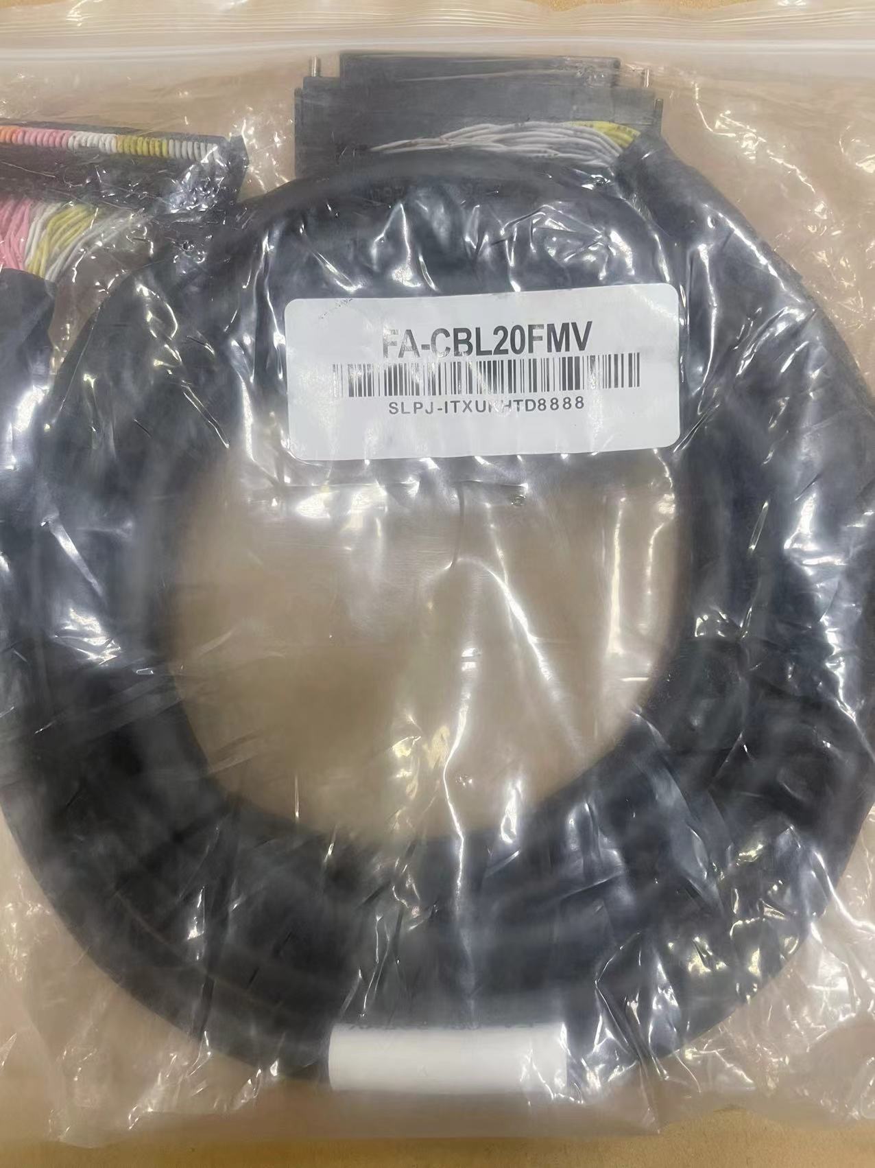 【楽天市場】新品 送料無料 10個セット MITSUBISHI/三菱電機 対応する FA-CBL20FMV 長さ 2M 6ヶ月保証：荒井ストア