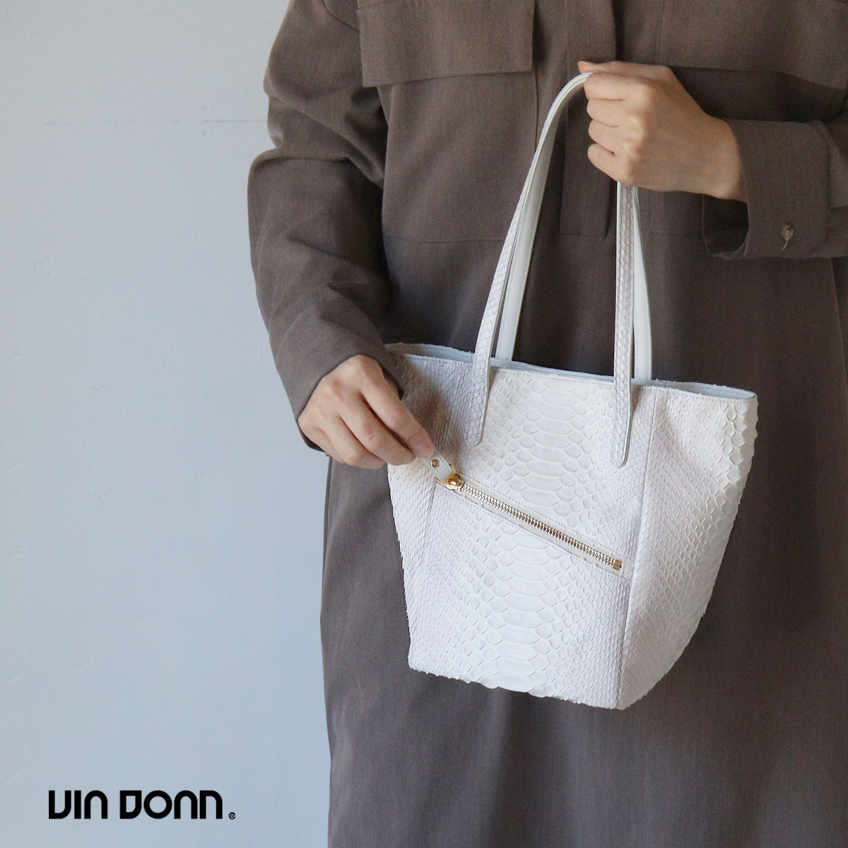 【楽天市場】【最大800円OFFクーポン】縦型トート VIA DOAN(ヴィアドアン)Bran python(ブランパイソン) ヘビ革 ダイヤモンドパイソン 日本製 4516【メッセージカード ...