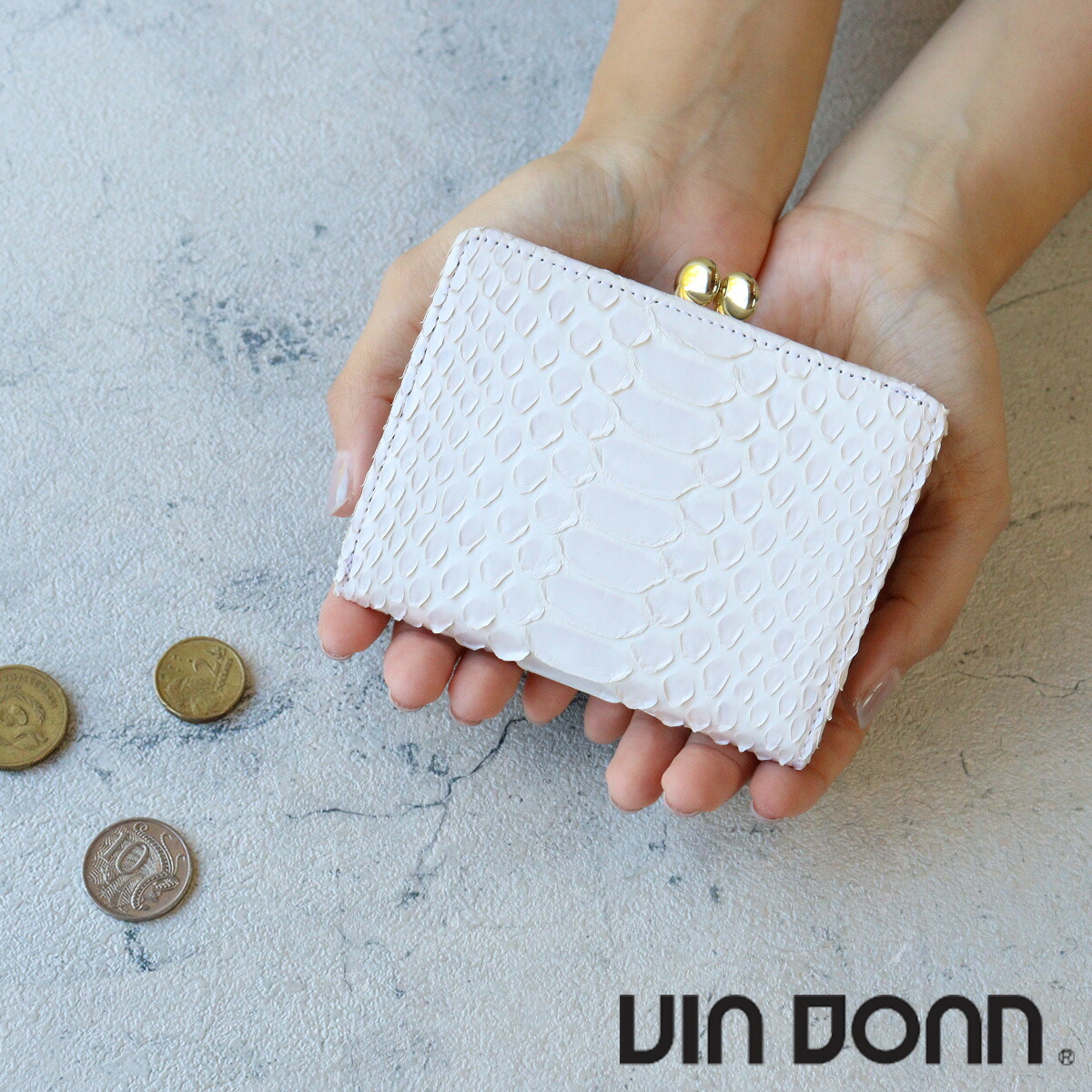 【楽天市場】VIA DOAN(ヴィアドアン)Bran python(ブランパイソン) 二つ折り財布 がま口小銭入れ 口金 財布 ヘビ革 ダイヤモンドパイソン 日本製 461VIADOAN ...