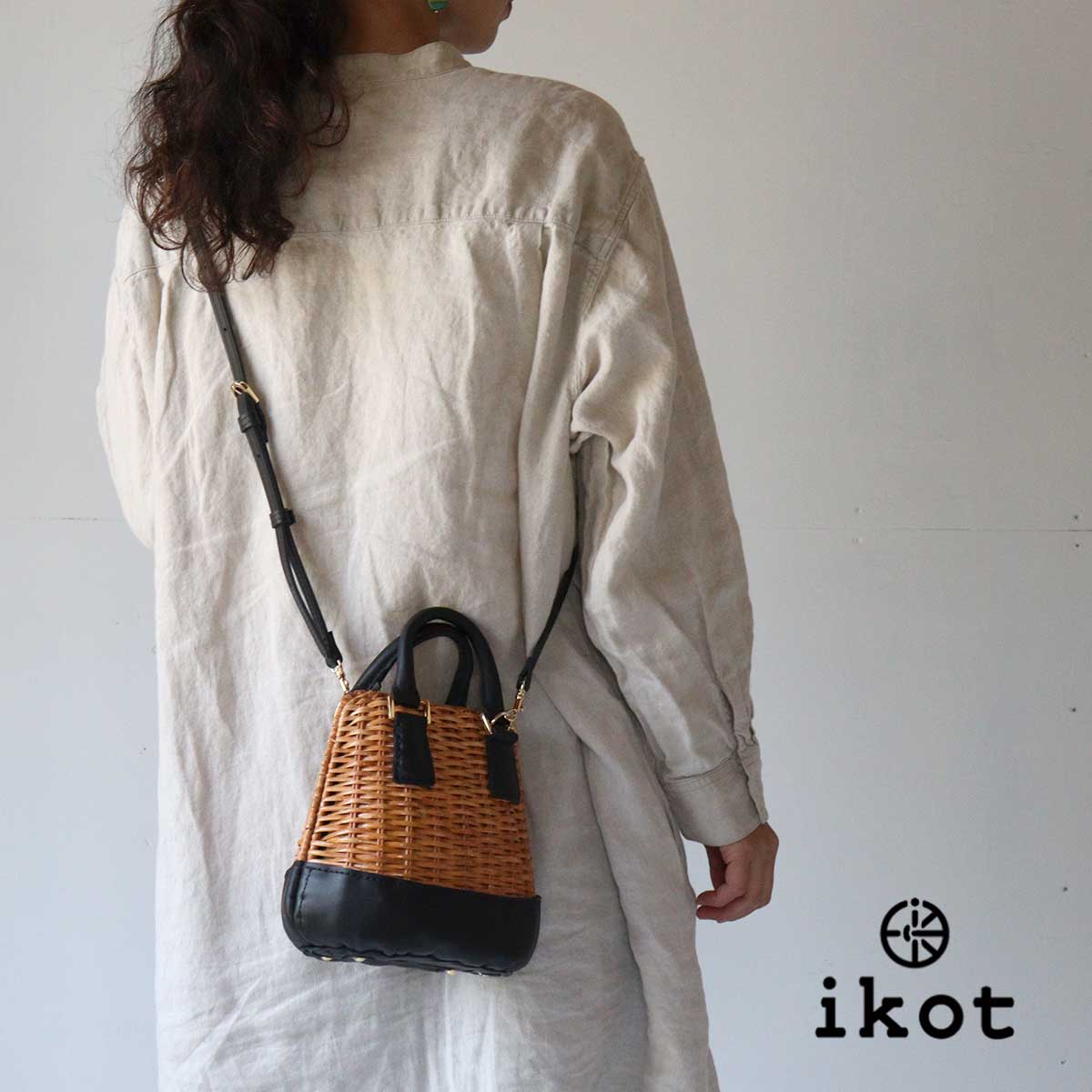 【楽天市場】2WAYバスケット ラタンバスケット 斜め掛け 肩掛け かごバッグ ikot(イコット) ラタン×牛革 IK224005 ...