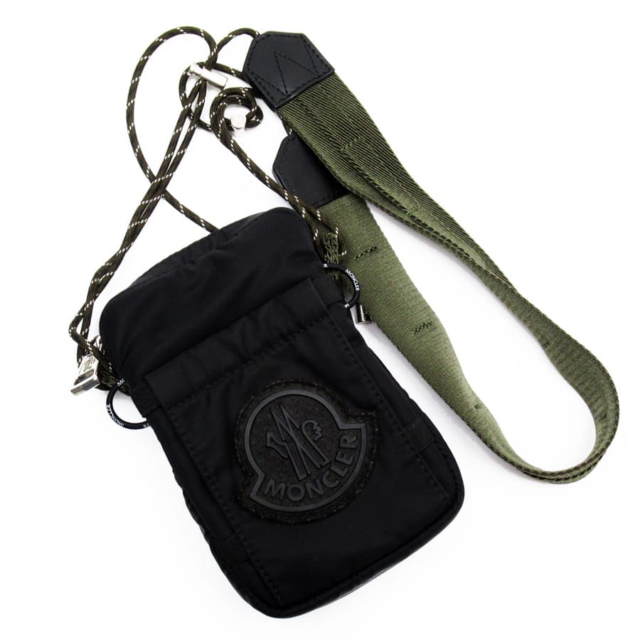 【楽天市場】モンクレール MONCLER スマホケース ポシェット EXTREME PHONE CASE ブラックxオリーブ ナイロン ...