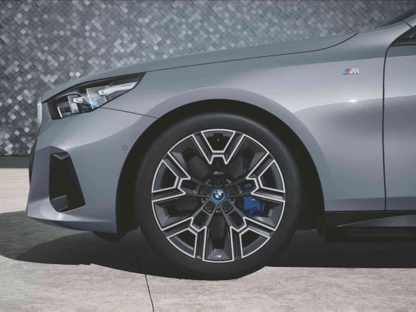 【楽天市場】BMW 純正 ホイール 5シリーズ i5 36115A324E8：オートウェアー楽天市場店