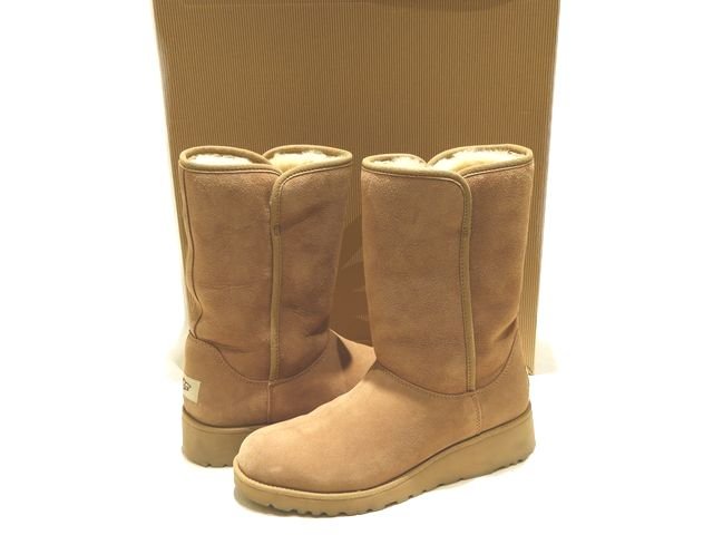 【楽天市場】美品 UGG Australia アグ レディース ムートンブーツ 1013428 24cm AMIE アミ クラシックブーツ ライトブラウン系 6I：ブランドショップ フォーサイト