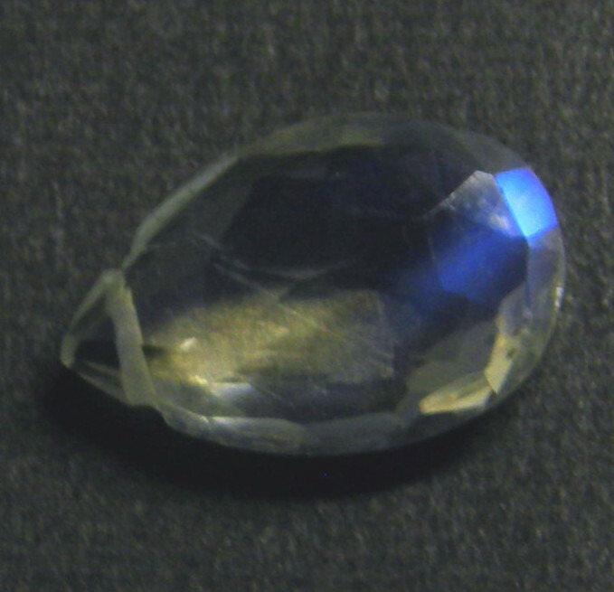 【楽天市場】天然ペリステライト3.14ct：Gems 楽天市場支店