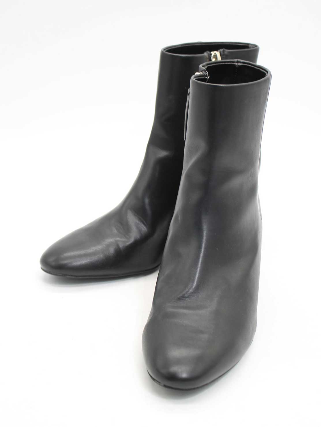 【楽天市場】『ZARA/ザラ』レザーショートブーツ/ブーツ/きれいめ/シンプル/シューズ/靴 ブラック/黒 レディース 39【中古】 秋冬 ...