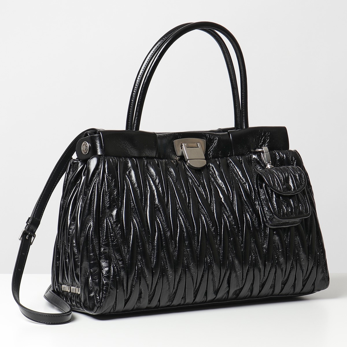 【楽天市場】MIUMIU ミュウミュウ 5BA202 2DNV MATELASSE マテラッセ シャインレザー ハンドバッグ ショルダーバッグ ...