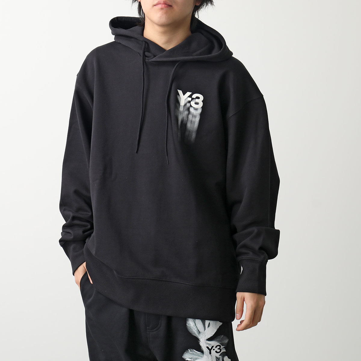 【楽天市場】Y-3 ワイスリー パーカー GFX HOODIE IZ3169 メンズ プルオーバー スウェット 長袖 ロゴ オーバーサイズ ...