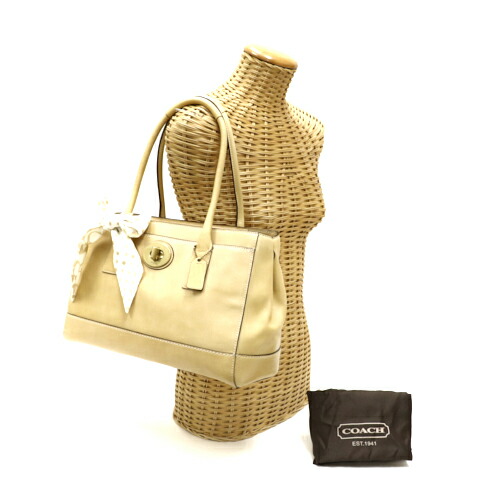 【楽天市場】コーチ COACH ラージマデリン レザー トートバッグ 11554 肩掛け レディース ビジネス ターンロック ベージュ ...