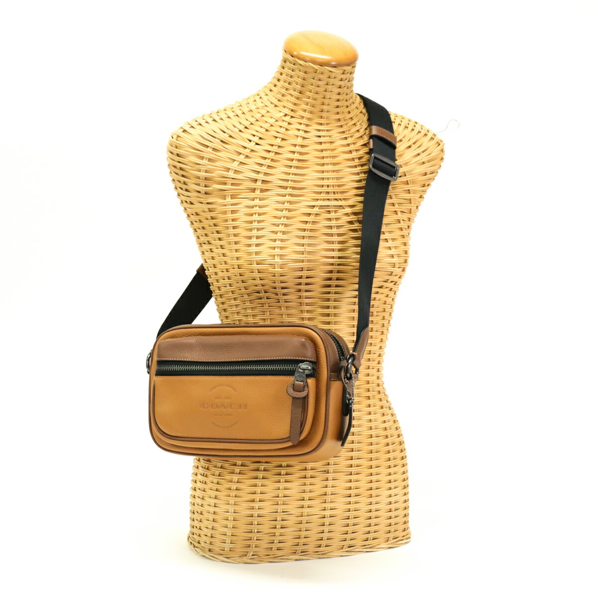 【楽天市場】【Sランク】 コーチ COACH トンプソン スモール カメラバッグ ペブルレザー ロゴ C6584 ショルダーバッグ クロス ...