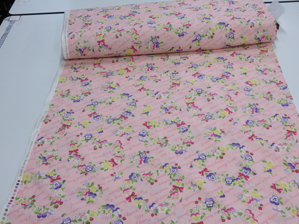 【楽天市場】1m単位 アウトレット30% 松山敦子 シャーテイング パンジーリース ピンク dou【メール便3m可】 生地 布地 布 コットン 綿 服地 YUWA 有輪 ユーワ パッチワーク ...