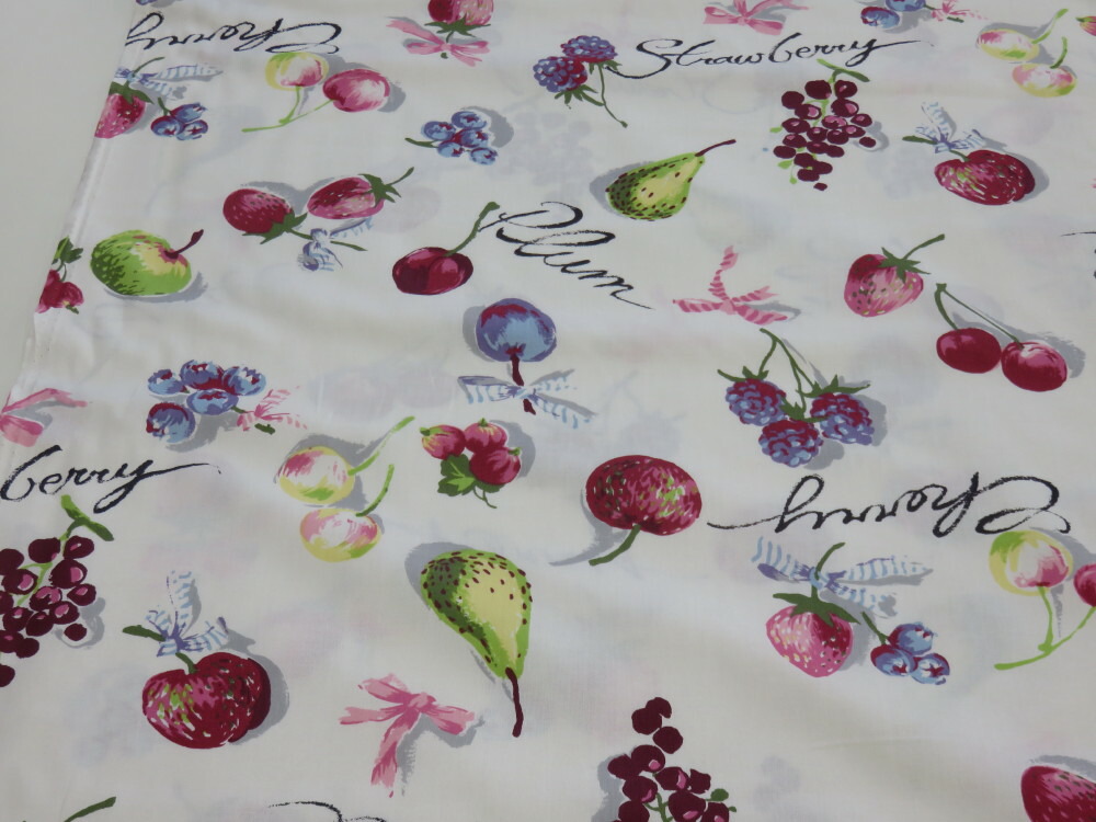 【楽天市場】YUWA有輪オリジナル フルーツ オフ シャーテイング生地 dou【メール便3m可】 生地 布地 服地 コットン パッチワーク ユーワ：布と手芸つばめや