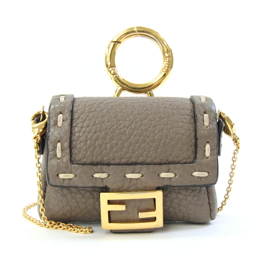 楽天市場】□極美品□ FENDI フェンディ ピコ バケット ビーズ AirPods