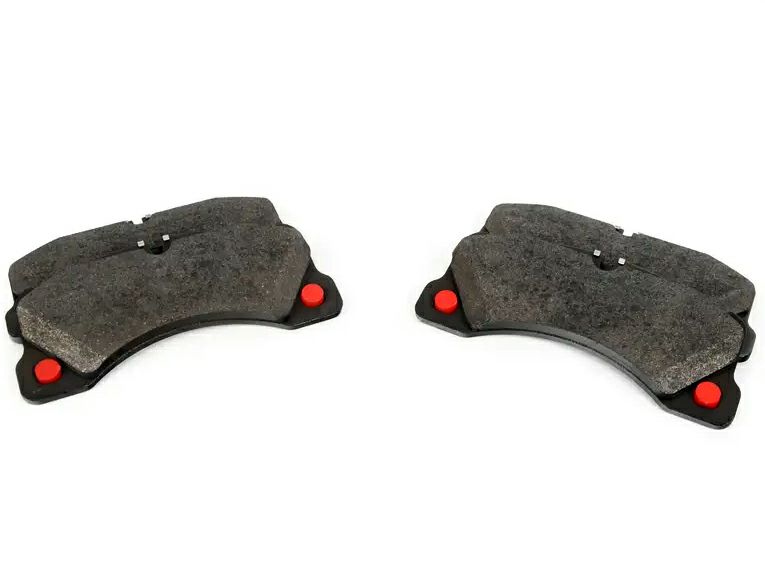 【楽天市場】ポルシェ マカン GTS／ターボ フロント ブレーキパッド セット 95B698151BB：Auto-Parts 楽天市場店