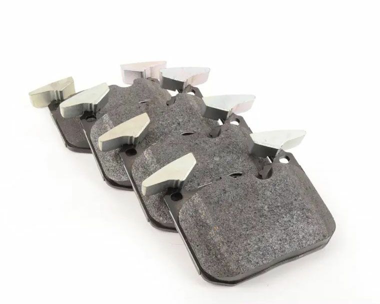 【楽天市場】【BMW純正】フロントMスポーツブレーキパッド 340i(F30,F31)等 Mスポーツブレーキ(P337 spec ...