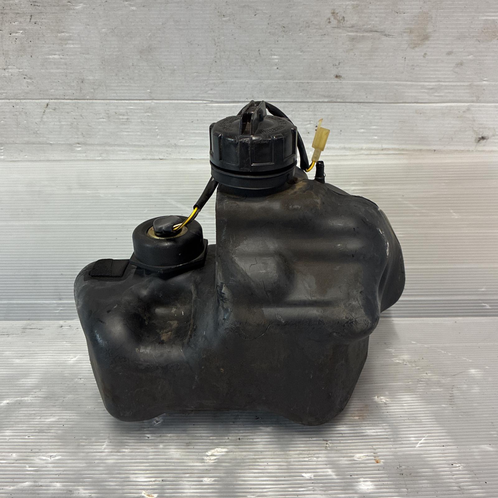 【楽天市場】SUZUKI セピア50 CA1HA 燃料タンク スズキ：AUTO WORLD