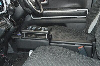 【楽天市場】ハスラー MR52/MR92 USBポート付 センターコンソール BOX：Autostyle