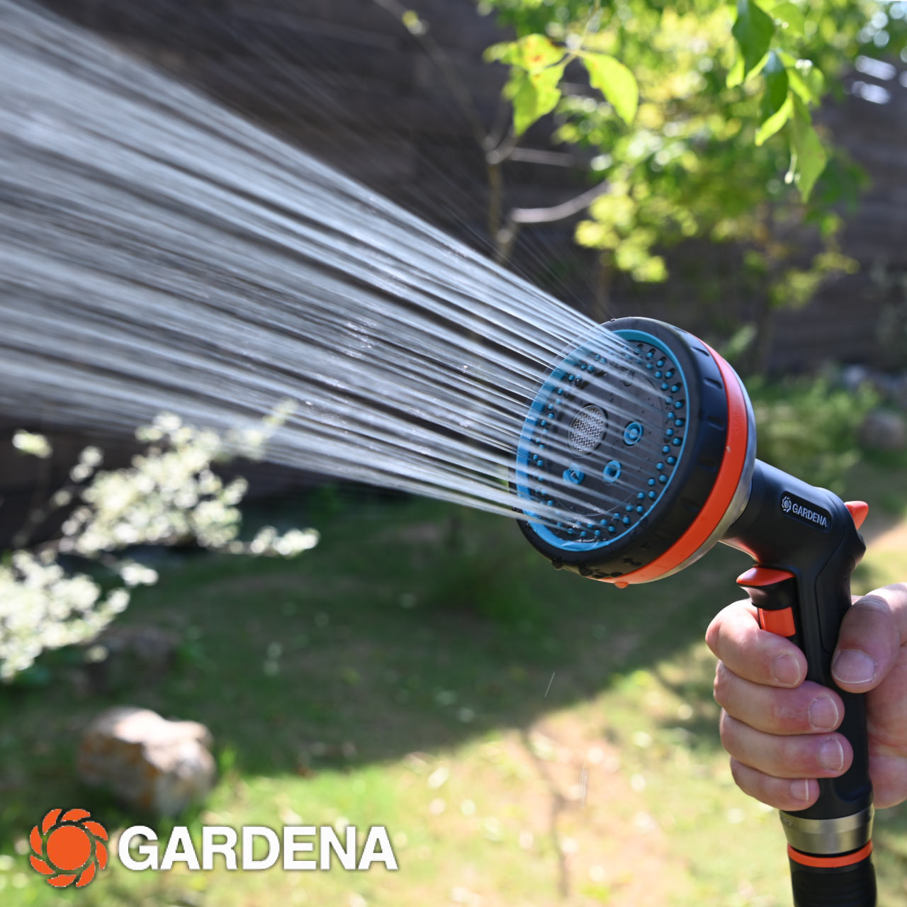 【楽天市場】GARDENA ガルデナ 散水ノズル マルチスプレー 5段階モード プレミアム 散水 水まき 芝：芝生のことならバロネスダイレクト