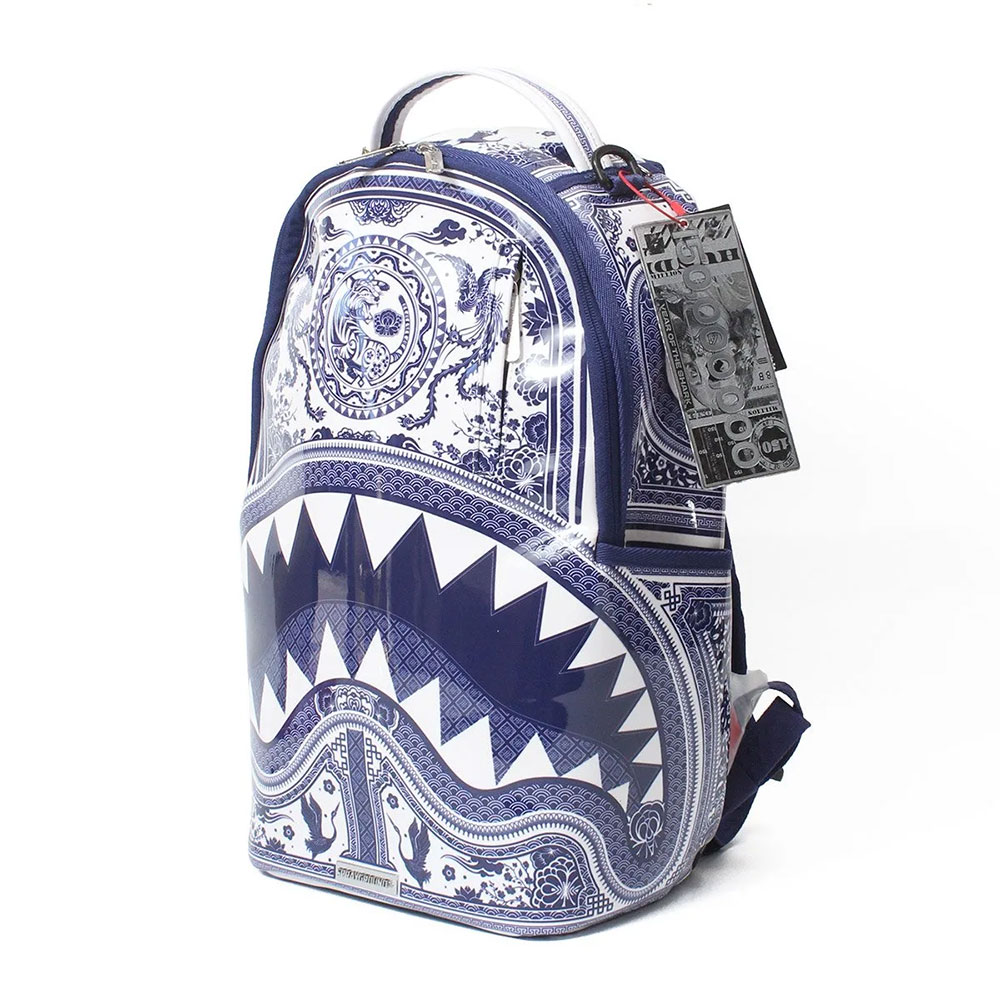 【楽天市場】【2倍ポイント】SPRAY GROUND スプレーグラウンド Fine China Backpack B6734 リュックサック バッグパック カバン ラバーパッチ ...