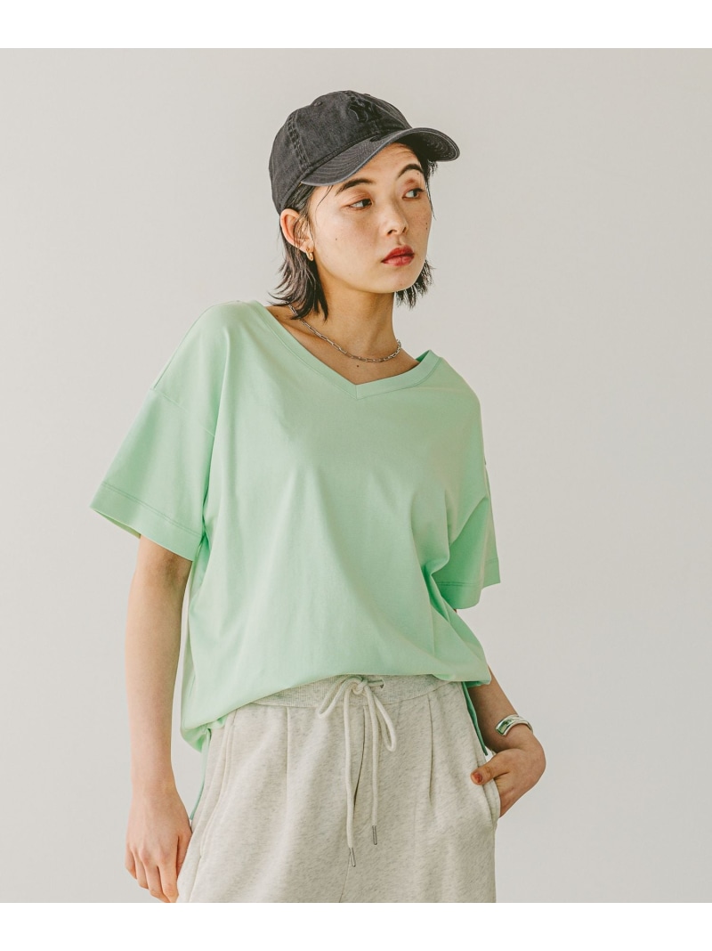 【楽天市場】[V・Uネックで着られる]シルケット2WAY半袖T BAYFLOW ベイフロー トップス カットソー・Tシャツ ブラック グリーン ホワイト【送料無料】[Rakuten ...