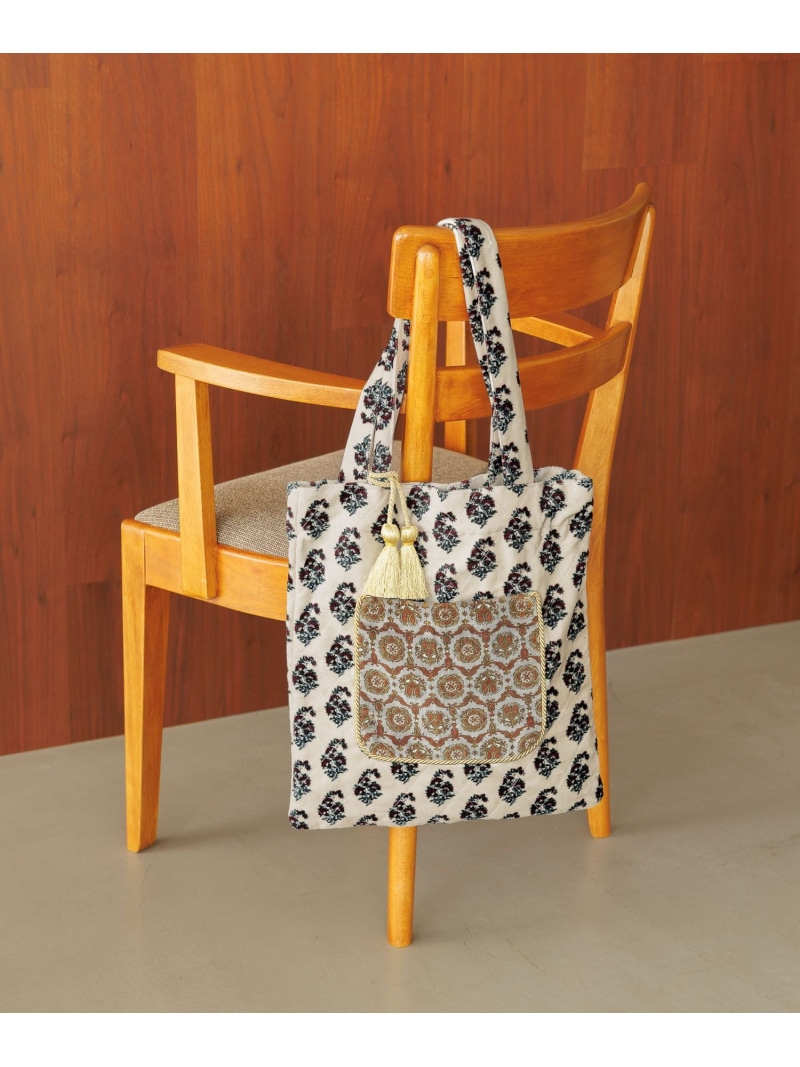 【楽天市場】【SALE／54%OFF】[PCも入る]プリントベルベットトート BAYFLOW ベイフロー バッグ トートバッグ ホワイト【RBA_E】[Rakuten Fashion]：BAYFLOW