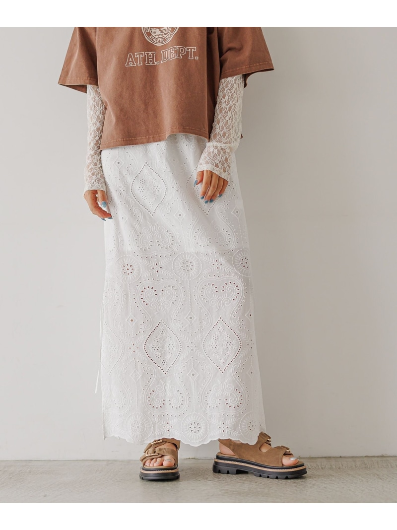 【楽天市場】[レイヤード可]2WAYレーススカート BAYFLOW ベイフロー スカート ロング・マキシスカート ホワイト ブラック【送料無料】[Rakuten Fashion]：BAYFLOW