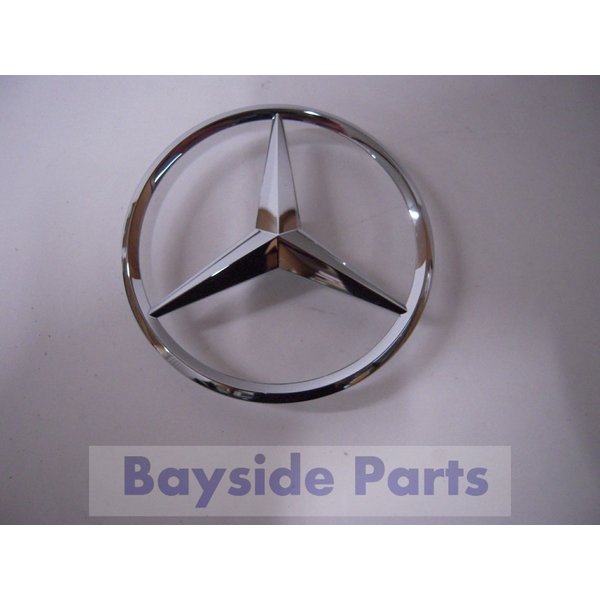 【楽天市場】純正 ベンツ CLS W218 リアエンブレム メルセデススター 2188170016：ベイサイドパーツ