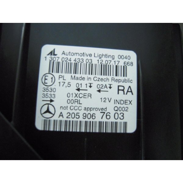 【楽天市場】ベンツ W205 ヘッドライト 右 2059067603 純正：ベイサイドパーツ