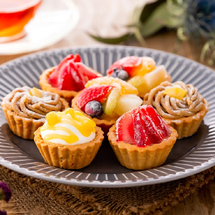 【楽天市場】母の日 プレゼント 送料無料 銀座千疋屋 銀座プチフルーツタルト 8個 PGS-327 メーカー直送 /内祝い お返し かわいい 内祝い 出産内祝い 結婚内祝い お返し お菓子 お ...