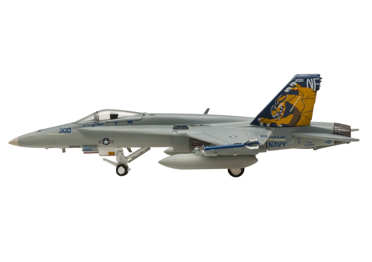 【楽天市場】Daron hogan 1/200 F/A-18C VFA-192 NF300 CAG 2003 完成品：美的生活ヘルシーライフ本店
