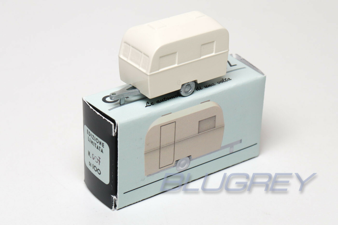 【楽天市場】【国内在庫品】OFFICINA-942 1/76 Caravan Motto Cita アイボリー オフィチーナ942 キャラバン ...