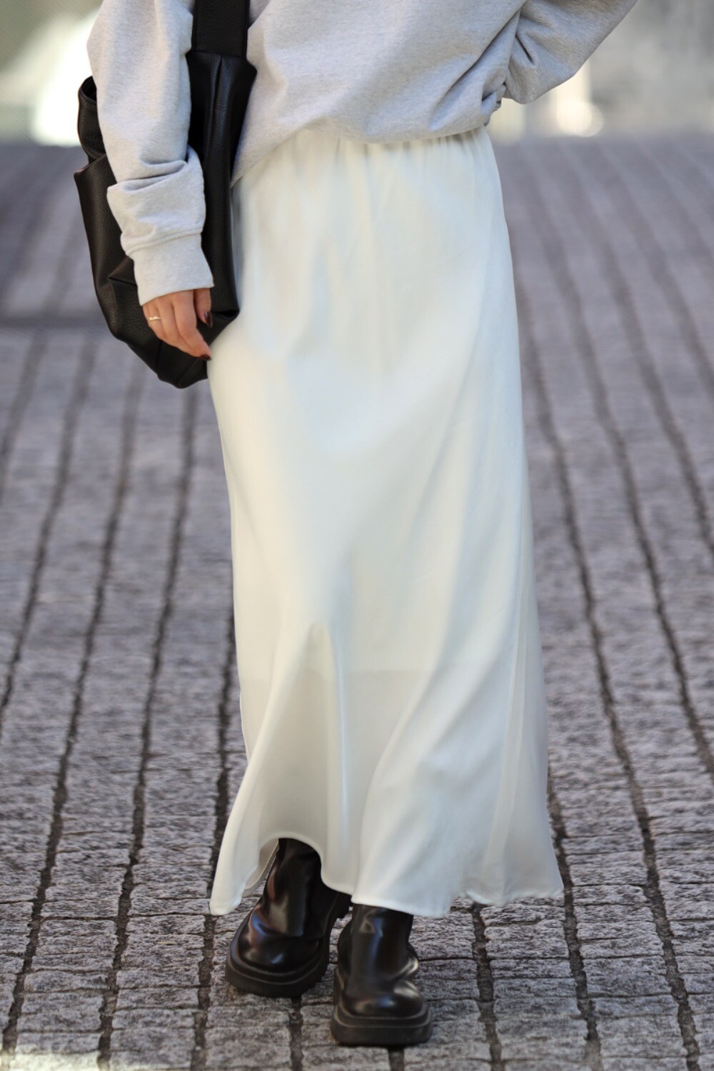 【楽天市場】\全品対象15%OFFクーポンで3705円！25日23:59まで／ ENC エンク マットサテンスカート 88-003133 ...