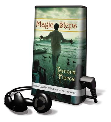 楽天ブックス: Magic Steps - Tamora Pierce - 9781617072208 : 洋書