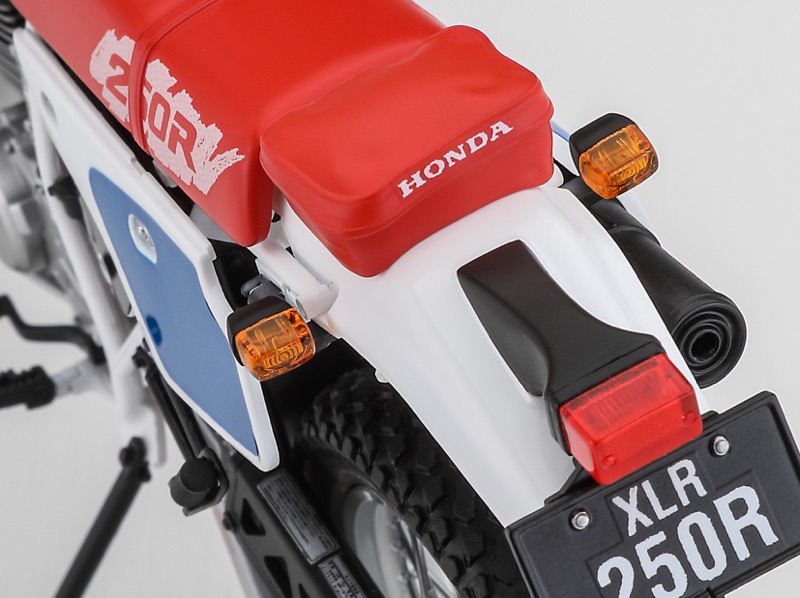 楽天ブックス: 1/12 ホンダ XLR250R (MD22) (1991) 【BK18】 (プラモデル) - 玩具 - 4967834215184 : ゲーム