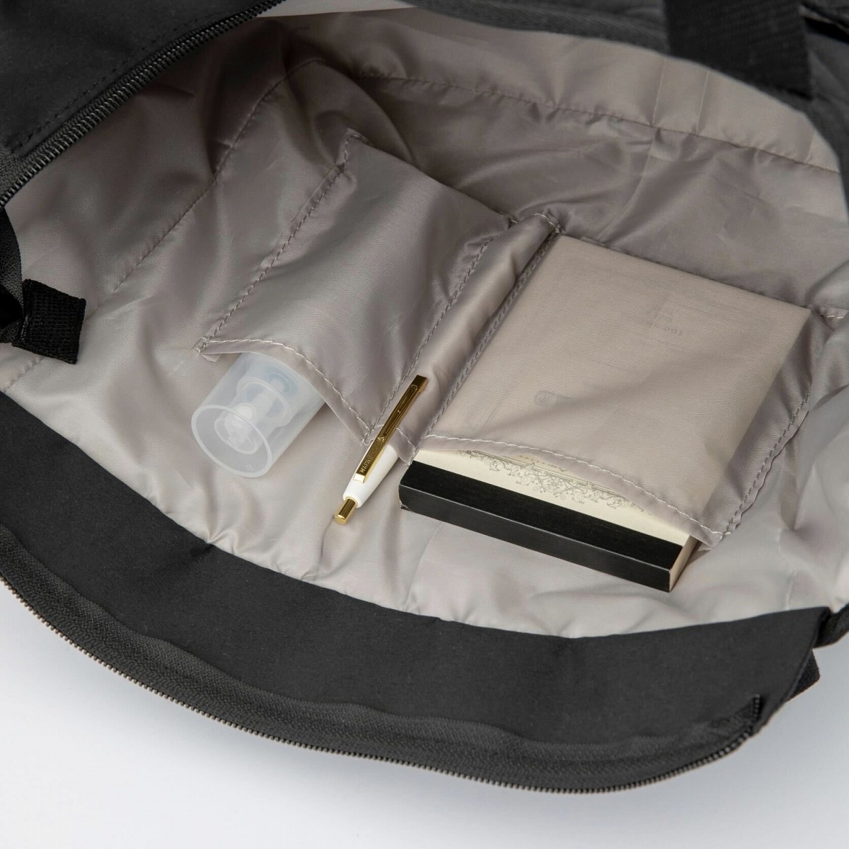 楽天ブックス: Kipling 軽量2way キルティングバッグ BOOK - 9784299035684 : 本