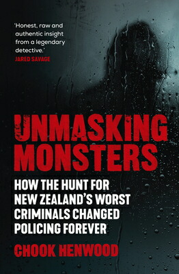 楽天ブックス: Unmasking Monsters - David Henwood - 9781991006851 : 洋書