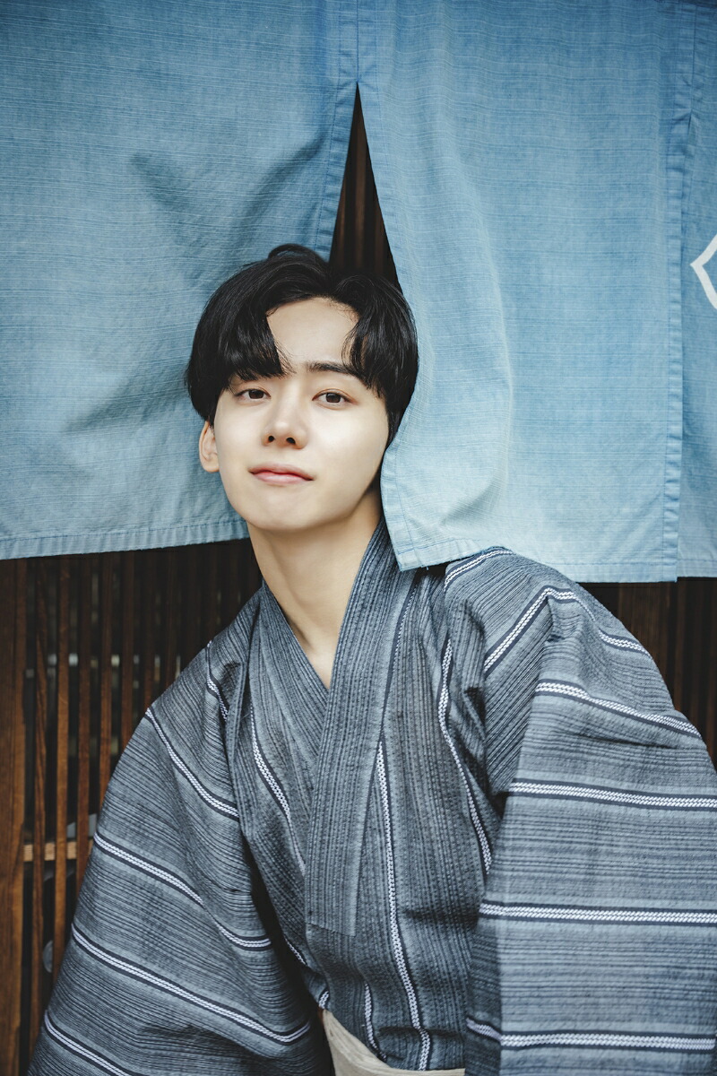 楽天ブックス: YUMEKI 1st PHOTO BOOK ON STAGE - YUMEKI - 9784575319026 : 本