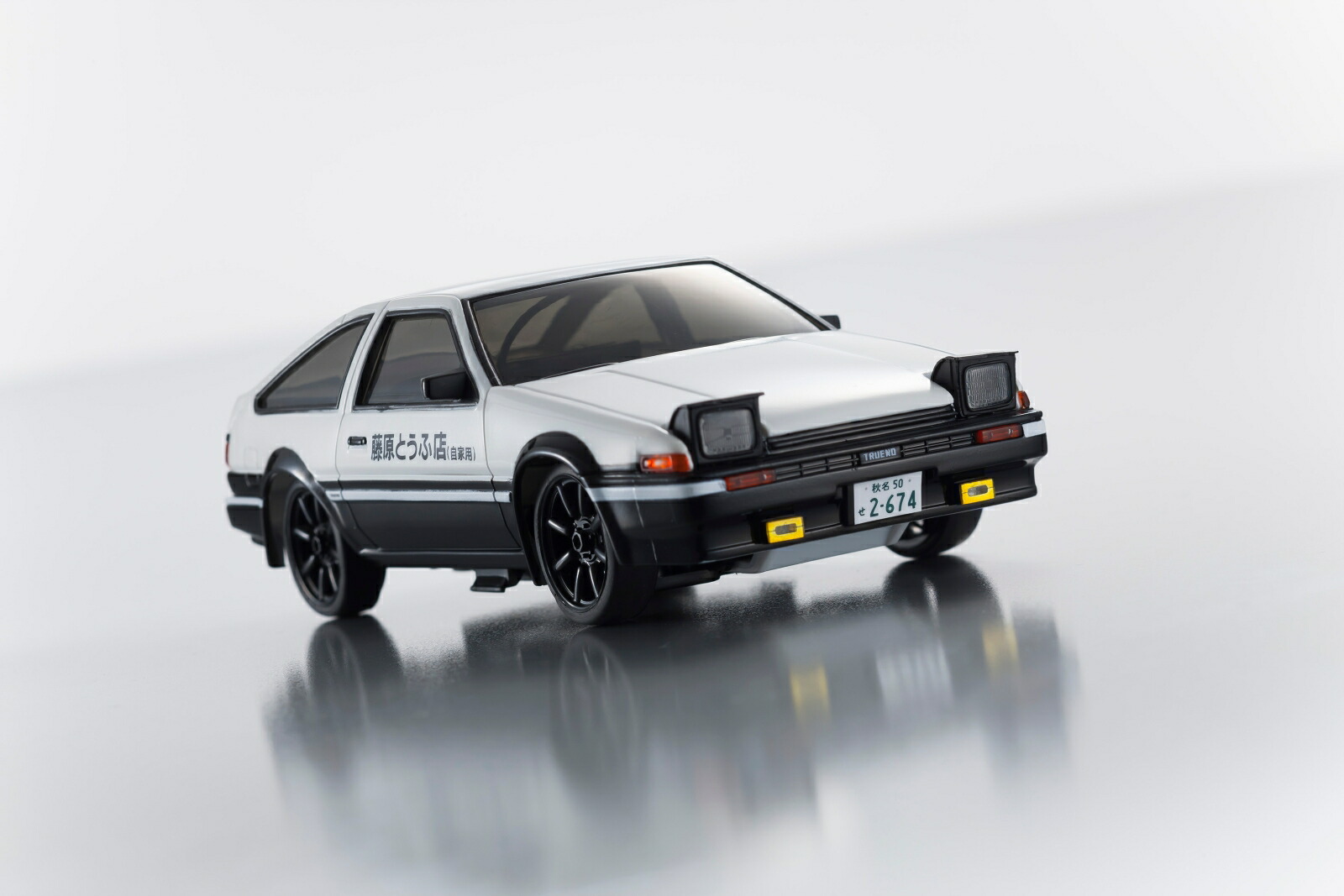 楽天ブックス: First Mini-Z 頭文字D トヨタ スプリンタートレノ AE86 ヘッドライト - 玩具 - 4548565439768 : ゲーム